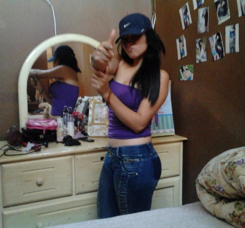 Daniela,Flakita muy linda